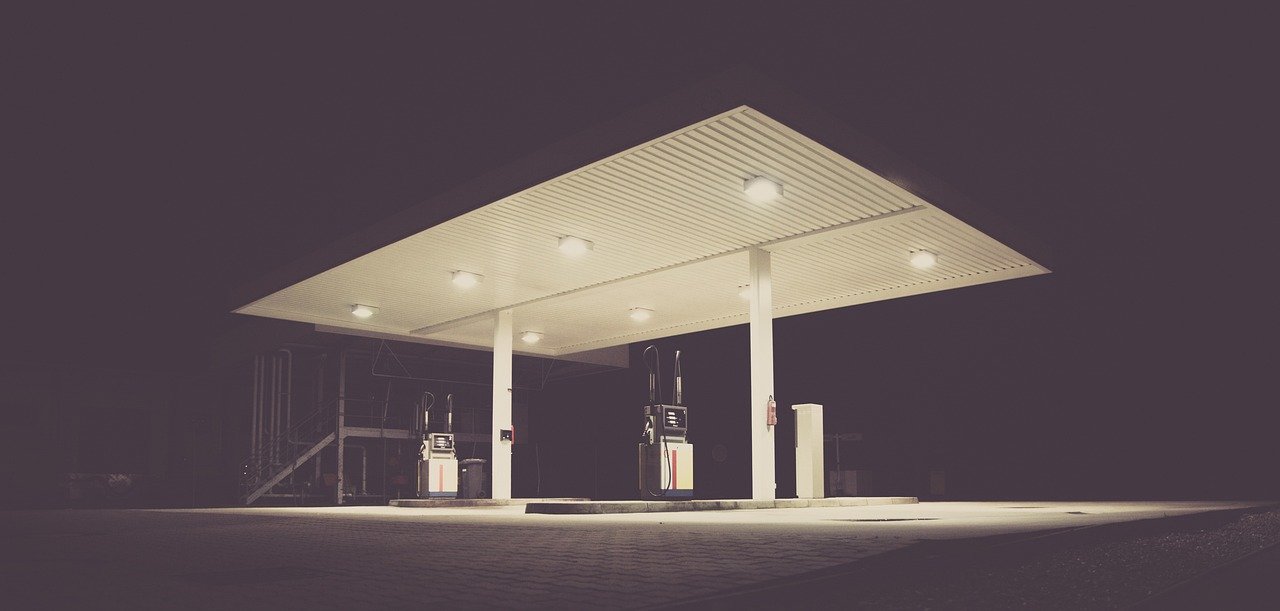 125 Gas Station Jokes That Will Fuel Your Laughter